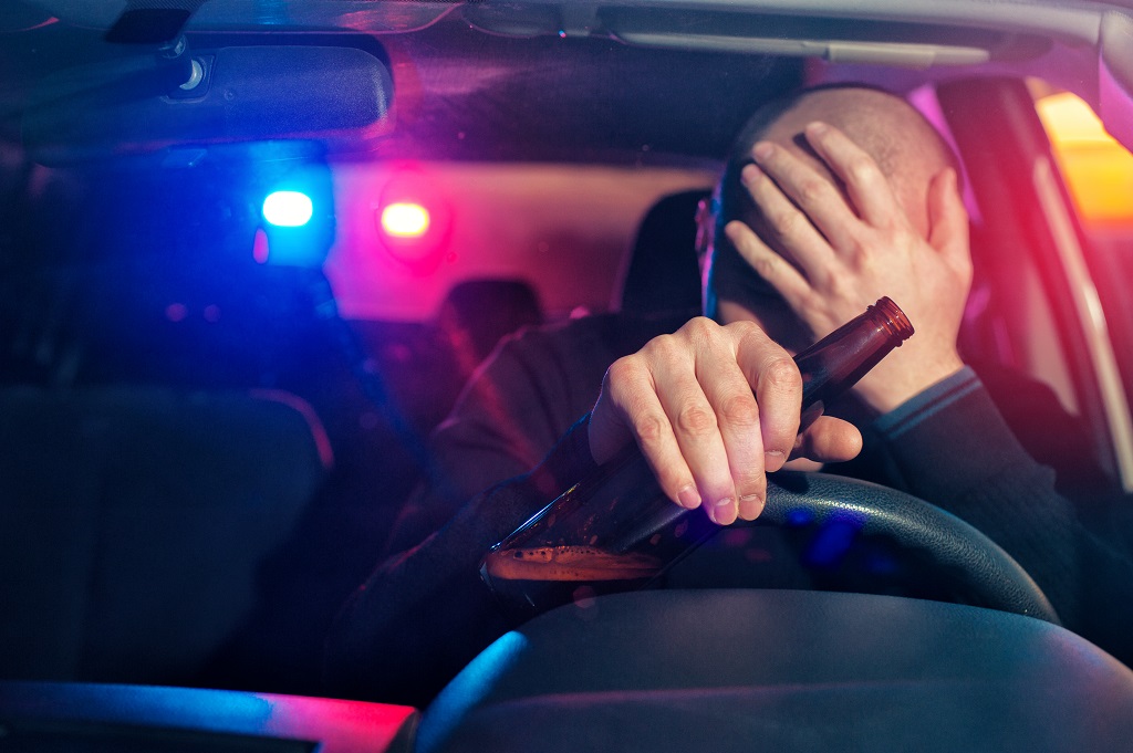 Drunk Driver: Định Nghĩa, Ví Dụ Câu Và Cách Sử Dụng